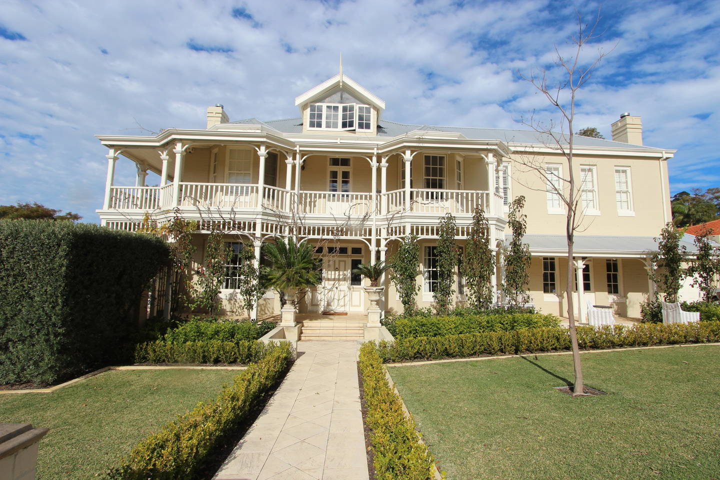 Devon Place, Swanbourne | Pure Locations