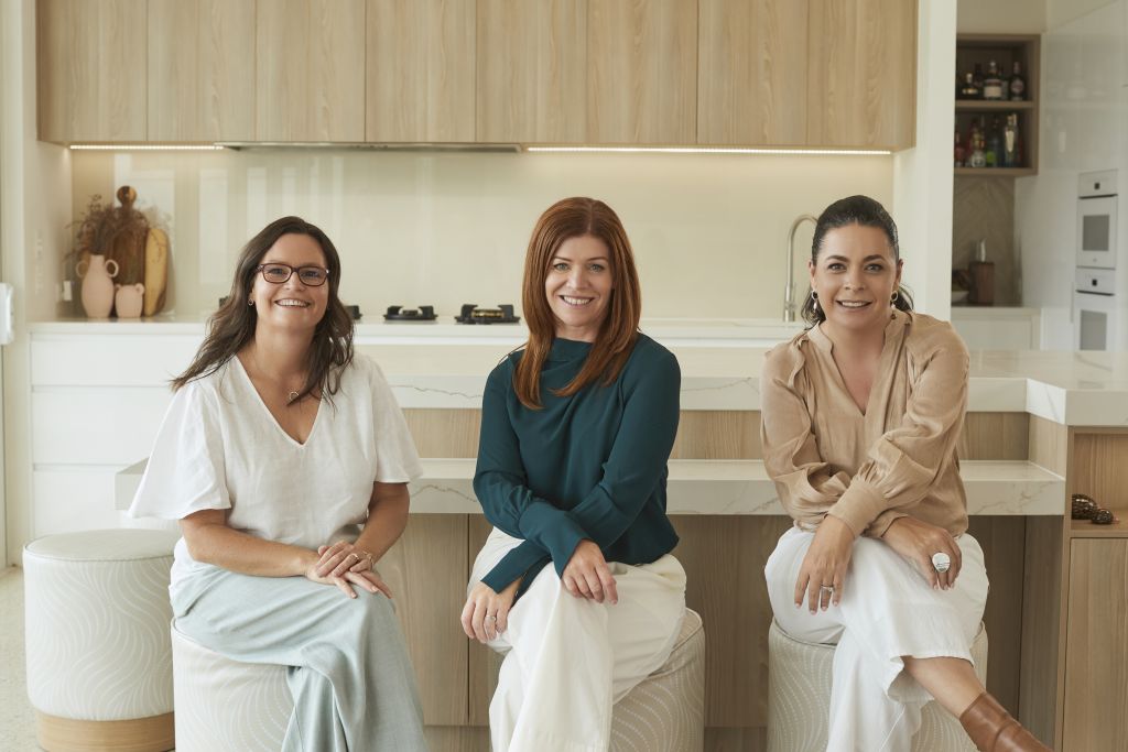 Michelle McCormac - Pure Locations