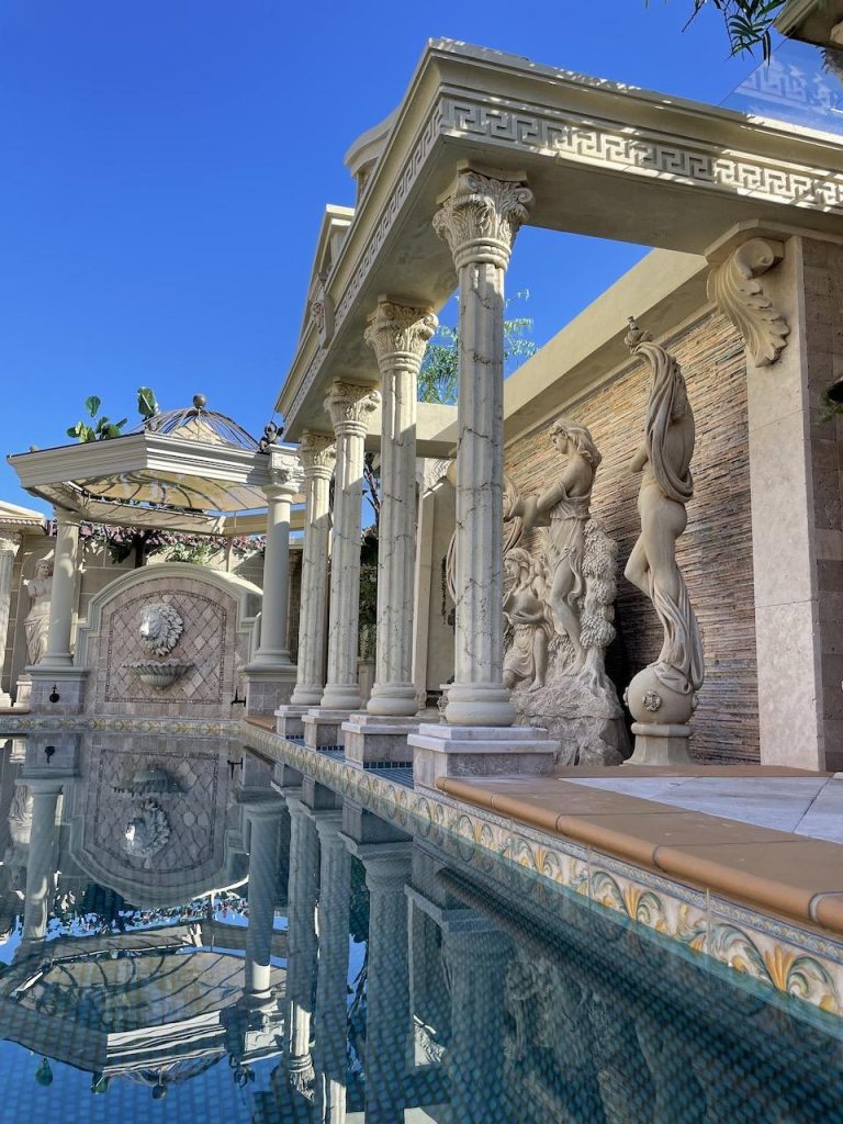 Roman Pool, Glenwood - Pure Locations