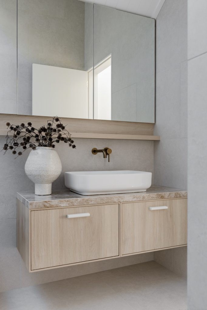 Zaley, Redfern - Pure Locations